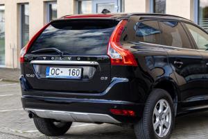 Melns Volvo XC60 2013 Rīga, ar dzinēja tilpumu 2.00 L un nobraukumu 295 tūkst. km par 9990 €, foto 26 vietnē AUTOMOTO.COM.LV