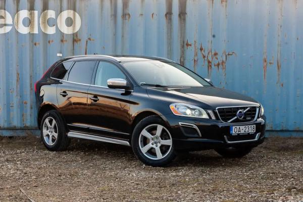Melns Volvo XC60 2013 Rīga, ar dzinēja tilpumu 2.00 L un nobraukumu 324 tūkst. km par 10250 €, foto 1 vietnē AUTOMOTO.COM.LV