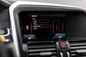 Melns Volvo XC60 2013 Rīga, ar dzinēja tilpumu 2.00 L un nobraukumu 324 tūkst. km par 10250 €, foto 27 vietnē AUTOMOTO.COM.LV