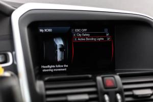 Melns Volvo XC60 2013 Rīga, ar dzinēja tilpumu 2.00 L un nobraukumu 324 tūkst. km par 10250 €, foto 29 vietnē AUTOMOTO.COM.LV