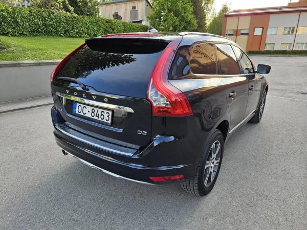 Melns Volvo XC60 2013 Jēkabpils, ar dzinēja tilpumu 2.00 L un nobraukumu 227 tūkst. km par 9650 €, foto 9 vietnē AUTOMOTO.COM.LV