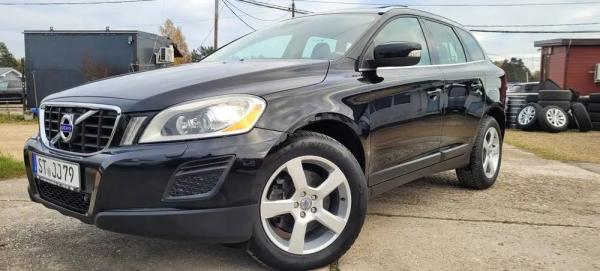 Melns Volvo XC60 2013 Rīga, ar dzinēja tilpumu 2.40 L un nobraukumu 235 tūkst. km par 11990 €, foto 3 vietnē AUTOMOTO.COM.LV