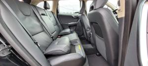 Black Volvo XC60 2013 in Riga, with an engine capacity of 2.40 L and mileage of 235 thousand km for 11990 €, photo 21 on AUTOMOTO.COM.LV