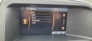 Black Volvo XC60 2013 in Riga, with an engine capacity of 2.40 L and mileage of 235 thousand km for 11990 €, photo 33 on AUTOMOTO.COM.LV