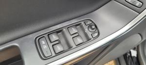 Black Volvo XC60 2013 in Riga, with an engine capacity of 2.40 L and mileage of 235 thousand km for 11990 €, photo 35 on AUTOMOTO.COM.LV
