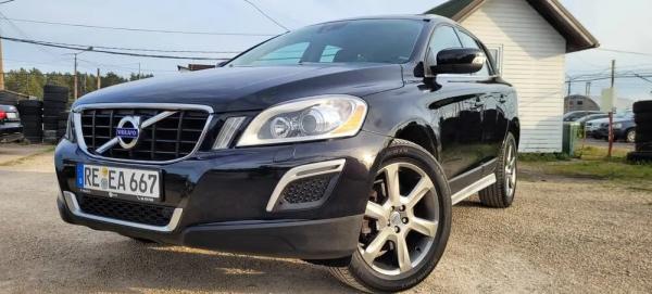 Melns Volvo XC60 2013 Rīga, ar dzinēja tilpumu 2.40 L un nobraukumu 269 tūkst. km par 11900 €, foto 1 vietnē AUTOMOTO.COM.LV