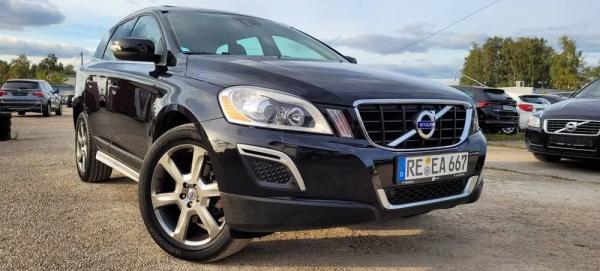Melns Volvo XC60 2013 Rīga, ar dzinēja tilpumu 2.40 L un nobraukumu 269 tūkst. km par 11900 €, foto 6 vietnē AUTOMOTO.COM.LV