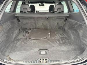Melns Volvo XC60 2013 Rīga, ar dzinēja tilpumu 2.40 L un nobraukumu 217 tūkst. km par 14495 €, foto 7 vietnē AUTOMOTO.COM.LV
