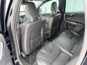 Melns Volvo XC60 2013 Rīga, ar dzinēja tilpumu 2.40 L un nobraukumu 217 tūkst. km par 14495 €, foto 11 vietnē AUTOMOTO.COM.LV