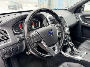 Melns Volvo XC60 2013 Rīga, ar dzinēja tilpumu 2.40 L un nobraukumu 217 tūkst. km par 14495 €, foto 21 vietnē AUTOMOTO.COM.LV