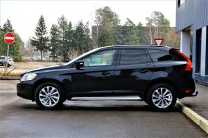 Black Volvo XC60 2013 in Riga, with an engine capacity of 2.00 L and mileage of 259 thousand km for 4500 €, photo 6 on AUTOMOTO.COM.LV