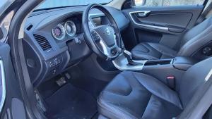 Melns Volvo XC60 2013 Rīga, ar dzinēja tilpumu 2.00 L un nobraukumu 180 tūkst. km par 11900 €, foto 11 vietnē AUTOMOTO.COM.LV