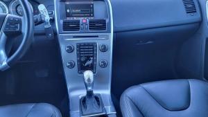 Melns Volvo XC60 2013 Rīga, ar dzinēja tilpumu 2.00 L un nobraukumu 180 tūkst. km par 11900 €, foto 13 vietnē AUTOMOTO.COM.LV