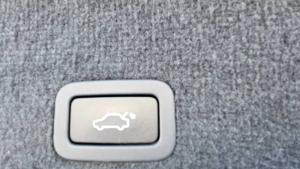 Melns Volvo XC60 2013 Rīga, ar dzinēja tilpumu 2.00 L un nobraukumu 180 tūkst. km par 11900 €, foto 20 vietnē AUTOMOTO.COM.LV