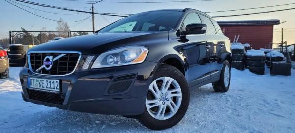Melns Volvo XC60 2013 Rīga, ar dzinēja tilpumu 2.40 L un nobraukumu 283 tūkst. km par 11700 €, foto 1 vietnē AUTOMOTO.COM.LV