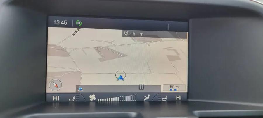 Melns Volvo XC60 2013 Rīga, ar dzinēja tilpumu 2.40 L un nobraukumu 283 tūkst. km par 11700 €, foto 27 vietnē AUTOMOTO.COM.LV