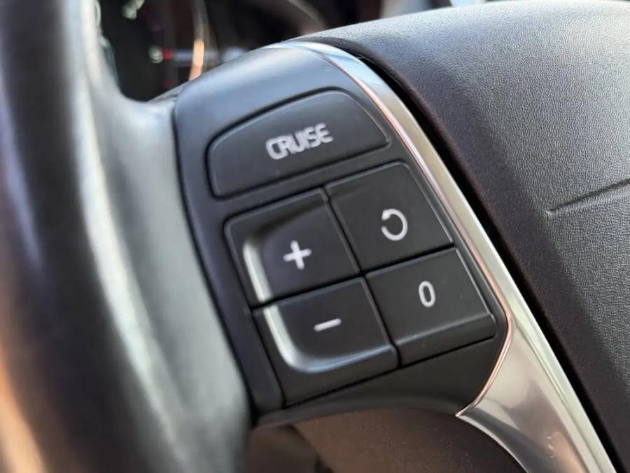 Melns Volvo XC60 2013 Rīga, ar dzinēja tilpumu 2.40 L un nobraukumu 272 tūkst. km par 9500 €, foto 8 vietnē AUTOMOTO.COM.LV