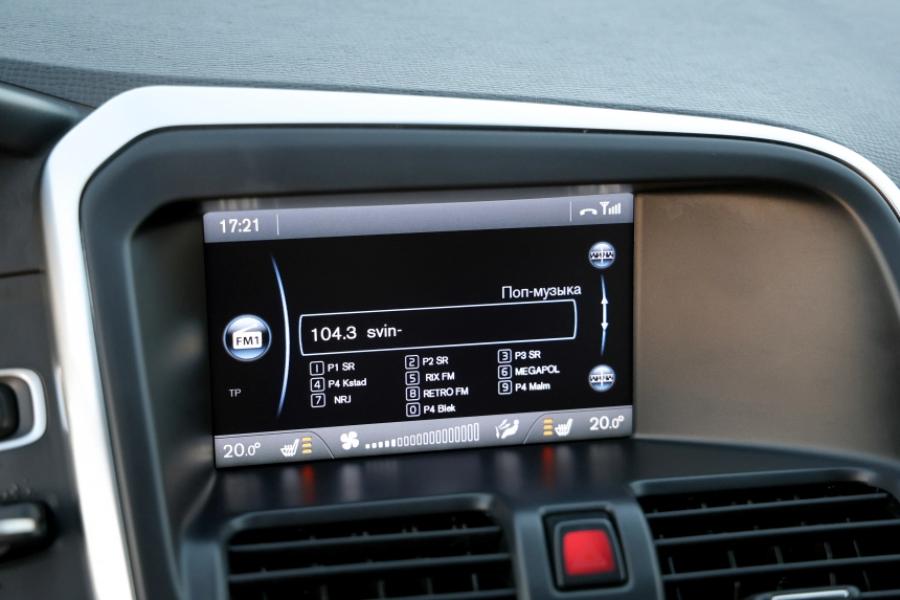 Melns Volvo XC60 2013 Rīga, ar dzinēja tilpumu 2.40 L un nobraukumu 0 tūkst. km par 14750 €, foto 20 vietnē AUTOMOTO.COM.LV