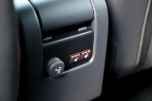 Melns Volvo XC60 2013 Rīga, ar dzinēja tilpumu 2.40 L un nobraukumu 0 tūkst. km par 14750 €, foto 30 vietnē AUTOMOTO.COM.LV