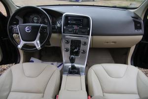 Melns Volvo XC60 2013 Rīga, ar dzinēja tilpumu 2.00 L un nobraukumu 252 tūkst. km par 9490 €, foto 16 vietnē AUTOMOTO.COM.LV