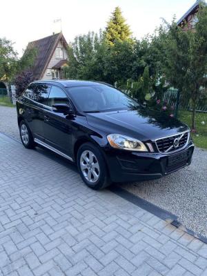 Black Volvo XC60 2013 in Klaipeda, with an engine capacity of 3.19 L and mileage of 240 thousand km for 7600 €, photo  on AUTOMOTO.COM.LV