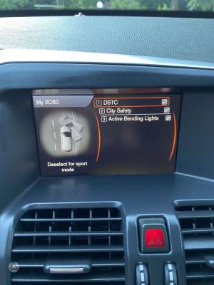 Black Volvo XC60 2013 in Klaipeda, with an engine capacity of 3.19 L and mileage of 240 thousand km for 7600 €, photo 12 on AUTOMOTO.COM.LV