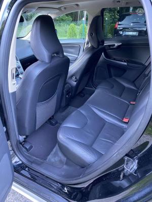 Black Volvo XC60 2013 in Klaipeda, with an engine capacity of 3.19 L and mileage of 240 thousand km for 7600 €, photo 17 on AUTOMOTO.COM.LV