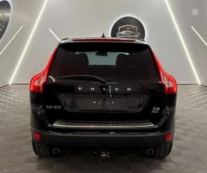 Black Volvo XC60 2013 in Marijampole, with an engine capacity of 2.40 L and mileage of 240 thousand km for 11950 €, photo 29 on AUTOMOTO.COM.LV