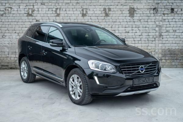 Melns Volvo XC60 2013 Liepāja, ar dzinēja tilpumu 2.00 L un nobraukumu 297 tūkst. km par 10300 €, foto 5 vietnē AUTOMOTO.COM.LV