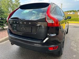 Black Volvo XC60 2013 in Vilnius, with an engine capacity of 1.98 L and mileage of 286 thousand km for 8900 €, photo 9 on AUTOMOTO.COM.LV