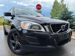 Black Volvo XC60 2013 in Vilnius, with an engine capacity of 1.98 L and mileage of 286 thousand km for 8900 €, photo 14 on AUTOMOTO.COM.LV