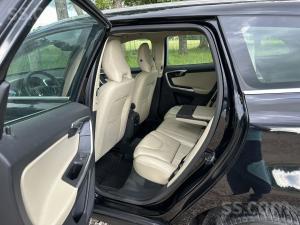 Melns Volvo XC60 2013 Cēsis, ar dzinēja tilpumu 2.00 L un nobraukumu 0 tūkst. km par 10800 €, foto 13 vietnē AUTOMOTO.COM.LV