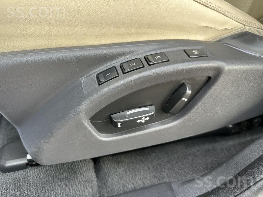Melns Volvo XC60 2013 Cēsis, ar dzinēja tilpumu 2.00 L un nobraukumu 0 tūkst. km par 10800 €, foto 18 vietnē AUTOMOTO.COM.LV