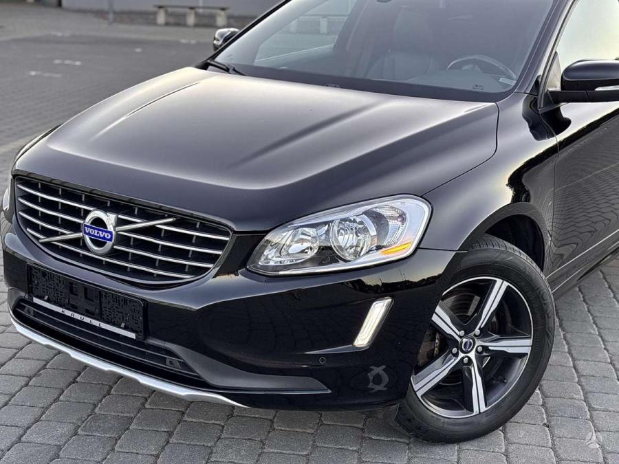 Melns Volvo XC60 2013 Raseiniai, ar dzinēja tilpumu 1.98 L un nobraukumu 231 tūkst. km par 12700 €, foto 3 vietnē AUTOMOTO.COM.LV