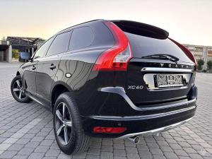 Melns Volvo XC60 2013 Raseiniai, ar dzinēja tilpumu 1.98 L un nobraukumu 231 tūkst. km par 12700 €, foto 10 vietnē AUTOMOTO.COM.LV