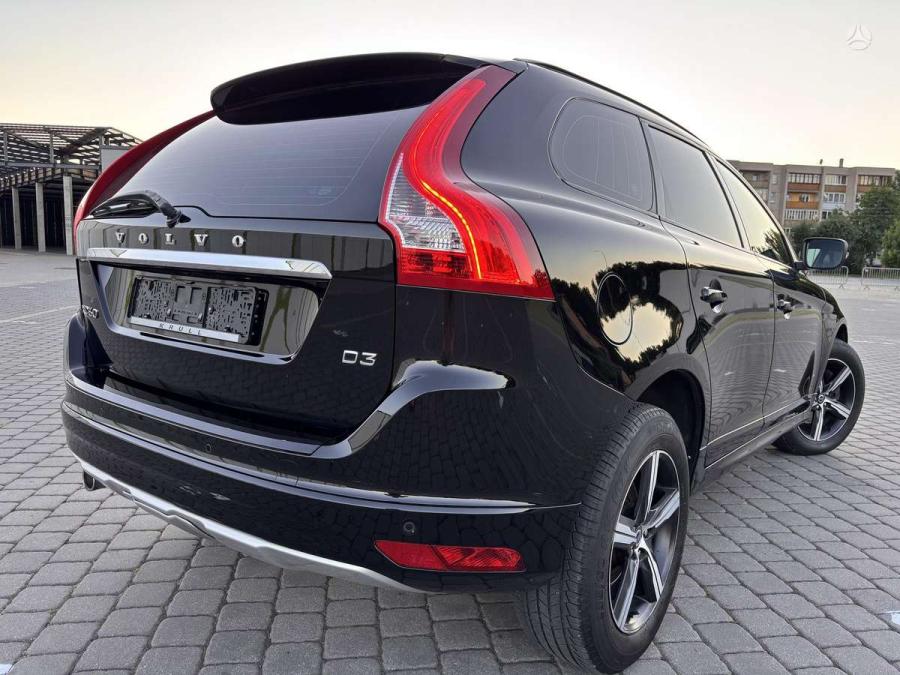 Melns Volvo XC60 2013 Raseiniai, ar dzinēja tilpumu 1.98 L un nobraukumu 231 tūkst. km par 12700 €, foto 14 vietnē AUTOMOTO.COM.LV