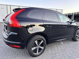 Melns Volvo XC60 2013 Raseiniai, ar dzinēja tilpumu 1.98 L un nobraukumu 231 tūkst. km par 12700 €, foto 15 vietnē AUTOMOTO.COM.LV