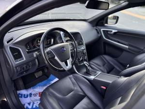 Melns Volvo XC60 2013 Raseiniai, ar dzinēja tilpumu 1.98 L un nobraukumu 231 tūkst. km par 12700 €, foto 19 vietnē AUTOMOTO.COM.LV