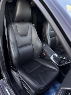 Melns Volvo XC60 2013 Raseiniai, ar dzinēja tilpumu 1.98 L un nobraukumu 231 tūkst. km par 12700 €, foto 38 vietnē AUTOMOTO.COM.LV