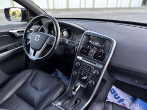 Melns Volvo XC60 2013 Raseiniai, ar dzinēja tilpumu 1.98 L un nobraukumu 231 tūkst. km par 12700 €, foto 39 vietnē AUTOMOTO.COM.LV