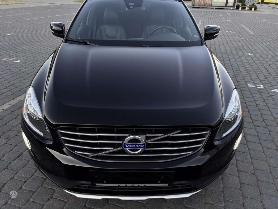 Melns Volvo XC60 2013 Raseiniai, ar dzinēja tilpumu 1.98 L un nobraukumu 231 tūkst. km par 12700 €, foto 52 vietnē AUTOMOTO.COM.LV