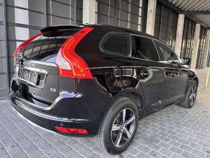 Melns Volvo XC60 2013 Raseiniai, ar dzinēja tilpumu 1.98 L un nobraukumu 231 tūkst. km par 12700 €, foto 57 vietnē AUTOMOTO.COM.LV