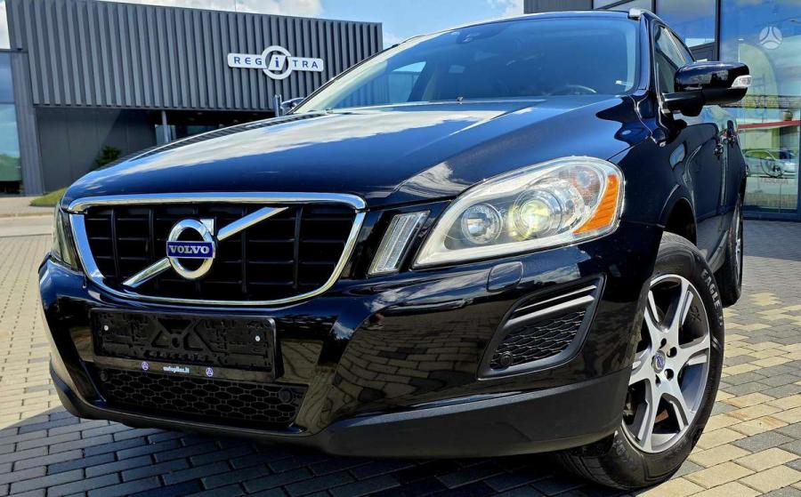 Melns Volvo XC60 2013 Šauļi, ar dzinēja tilpumu 1.98 L un nobraukumu 230 tūkst. km par 12200 €, foto 6 vietnē AUTOMOTO.COM.LV