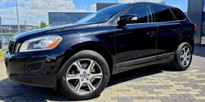 Melns Volvo XC60 2013 Šauļi, ar dzinēja tilpumu 1.98 L un nobraukumu 230 tūkst. km par 12200 €, foto 8 vietnē AUTOMOTO.COM.LV