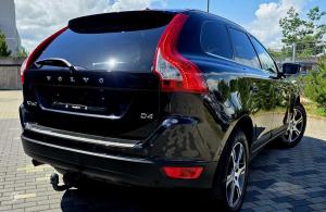 Melns Volvo XC60 2013 Šauļi, ar dzinēja tilpumu 1.98 L un nobraukumu 230 tūkst. km par 12200 €, foto 19 vietnē AUTOMOTO.COM.LV
