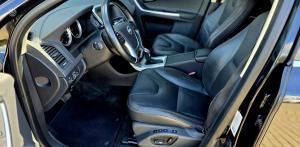 Melns Volvo XC60 2013 Šauļi, ar dzinēja tilpumu 1.98 L un nobraukumu 230 tūkst. km par 12200 €, foto 22 vietnē AUTOMOTO.COM.LV