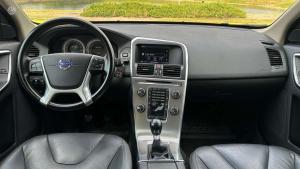 Melns Volvo XC60 2013 Viļņa, ar dzinēja tilpumu 1.98 L un nobraukumu 286 tūkst. km par 8700 €, foto 16 vietnē AUTOMOTO.COM.LV