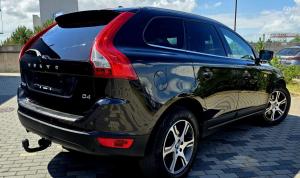 Black Volvo XC60 2013 in Siauliai, with an engine capacity of 1.98 L and mileage of 230 thousand km for 11950 €, photo 16 on AUTOMOTO.COM.LV