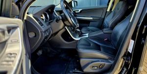 Black Volvo XC60 2013 in Siauliai, with an engine capacity of 1.98 L and mileage of 230 thousand km for 11950 €, photo 17 on AUTOMOTO.COM.LV