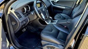 Black Volvo XC60 2013 in Siauliai, with an engine capacity of 1.98 L and mileage of 230 thousand km for 11950 €, photo 18 on AUTOMOTO.COM.LV